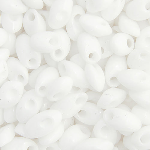 Long Magatama 4x7mm White Opaque - 100g Bag — Cosplay Supplies Inc